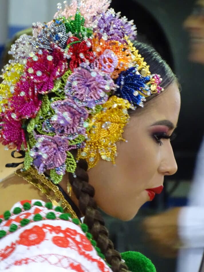 The Day of the Pollera Celebrates the Dress of the Panamanian Woman ...
