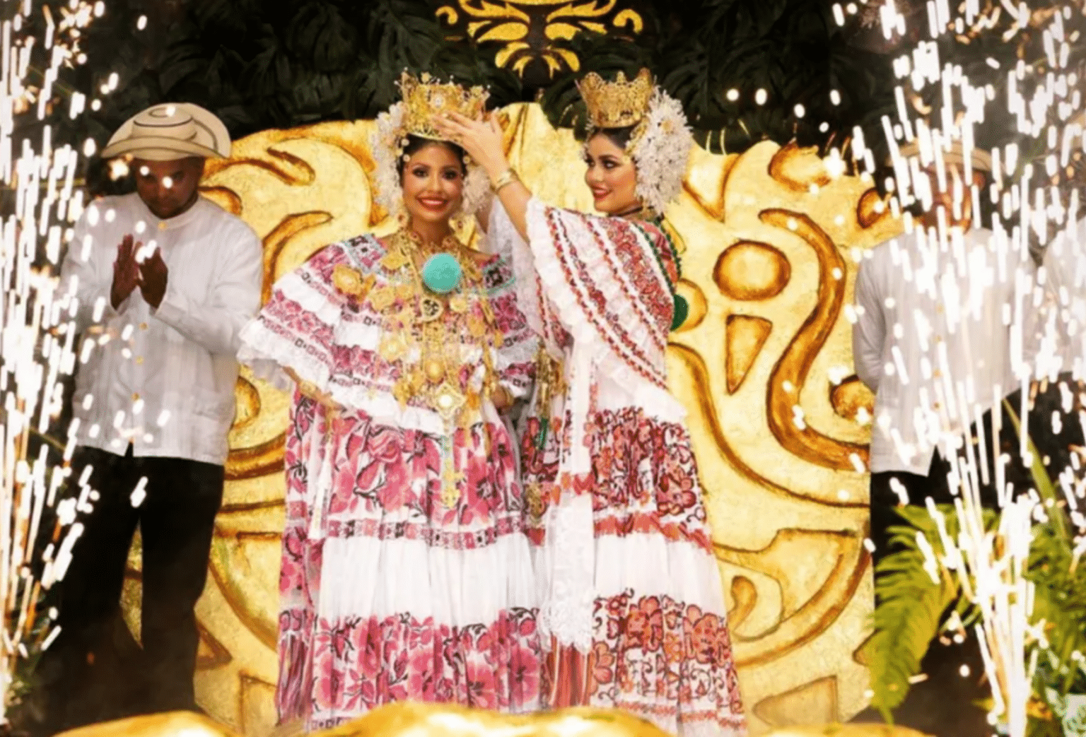 El Día de la Pollera Celebra el Traje de la Mujer Panameña - Libelulas ...