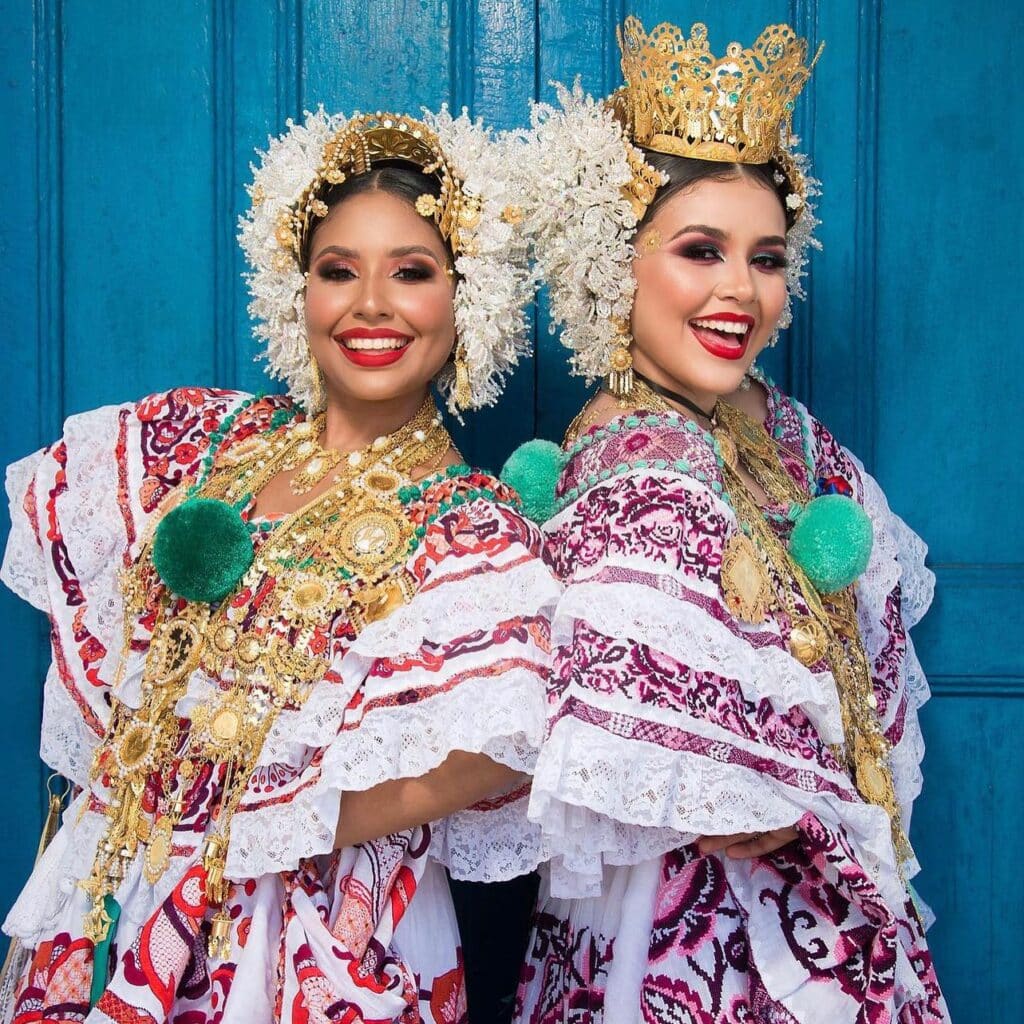 El Día de la Pollera Celebra el Traje de la Mujer Panameña - Libelulas Pedasi
