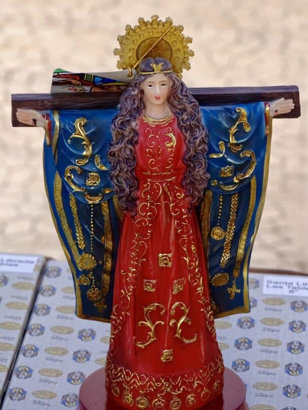Who is Santa Librada of Las Tablas? - Libelulas Pedasi